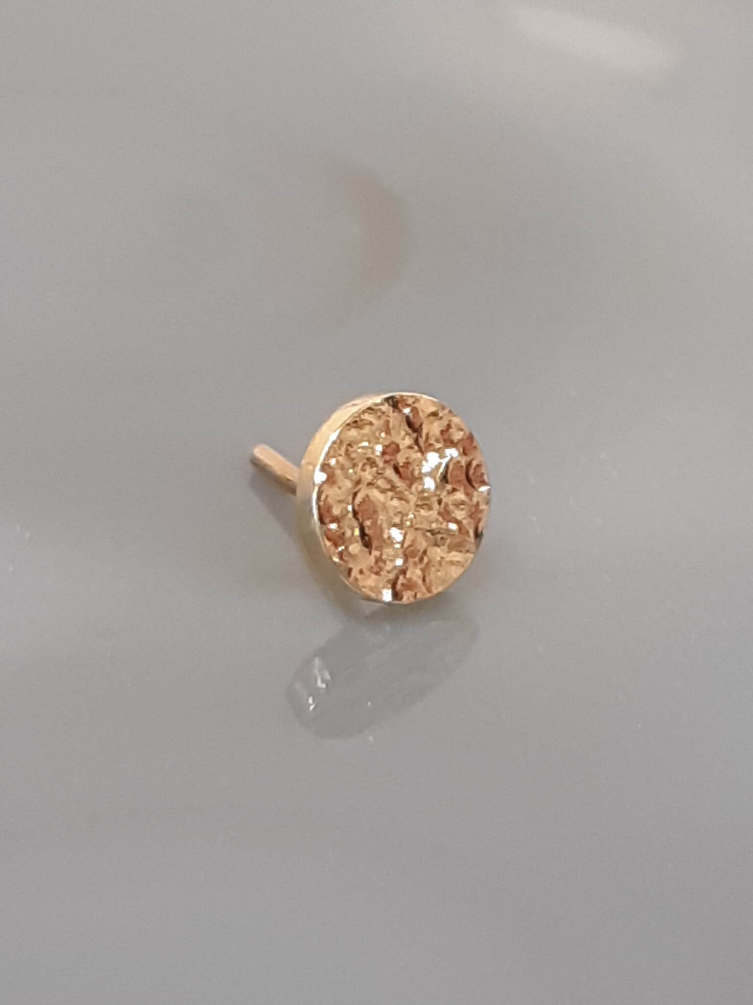 Hammered Disc | Indigo Skin Design